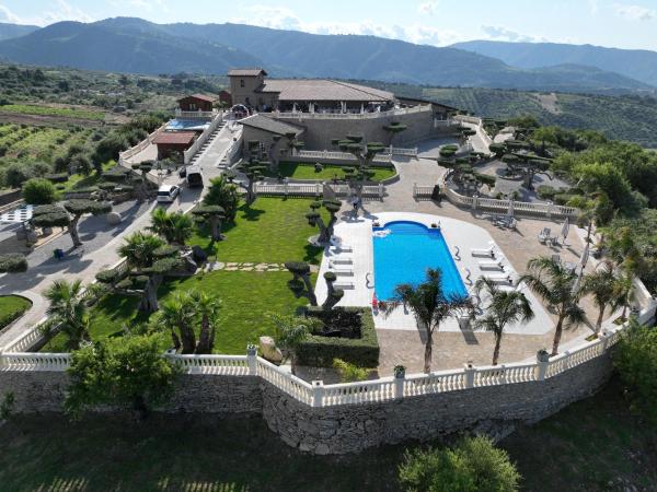 Tenuta Pietravera - Falcone