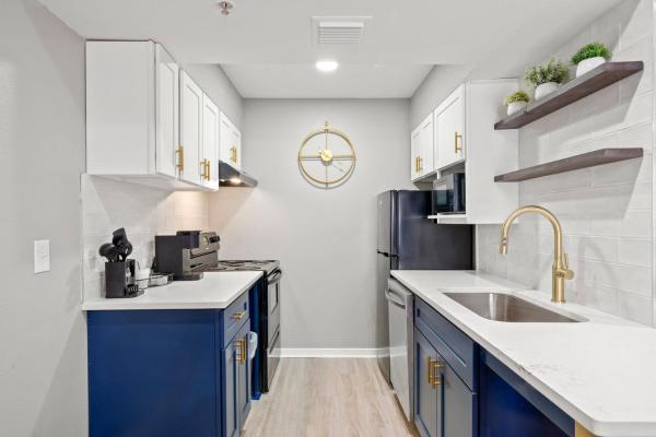 Prime Buckhead Chic Condo In Atlanta - Atlanta, GA