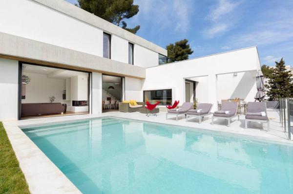 Magnifique Villa D’architecte & Piscine à Débordement - Marseille