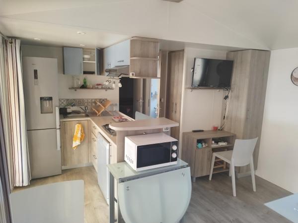 Mobil Home à Louer Dans Camping Des Cigales Le Muy 5 éToiles - La Motte