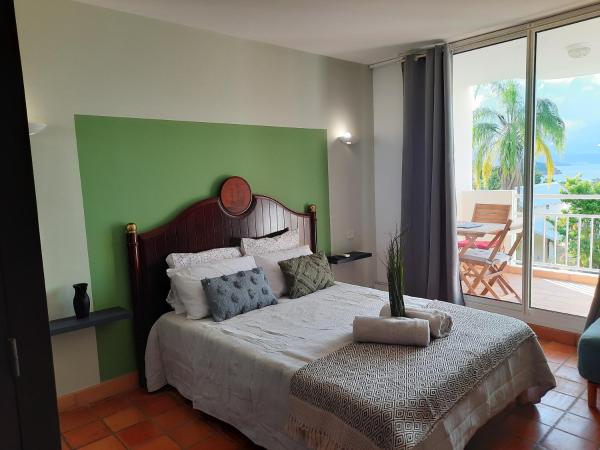 Ti Punch Vue Sur Mer - Martinique