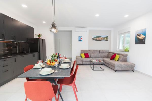 House Bartulovic - Jan Apartment With A Pool - Mljet