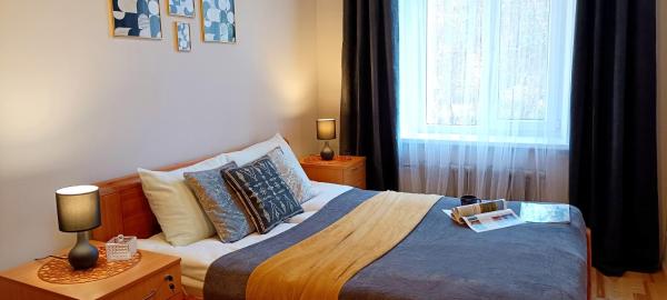 Cozy & Bright 1 Bedroom Apartment With Park Nearby - Free Parking, Central Riga, Up To 5 Guests - Riga