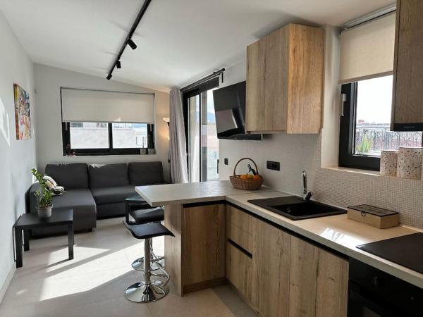 Zante Town Terrace. - Kalamaki