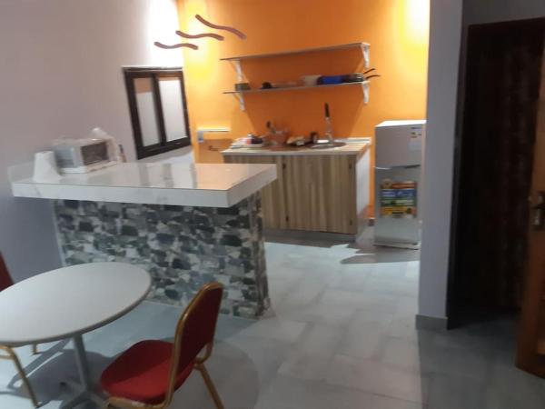 Superbe Studio Yoff A Cote De La Plage - Dakar