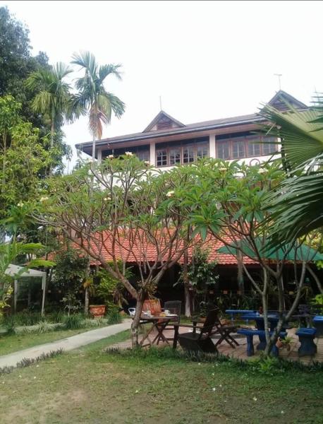 Thakhek Travel Lodge - Laos