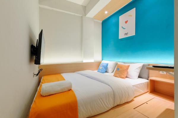 Sans Hotel Pesona Bekasi - Jakarta