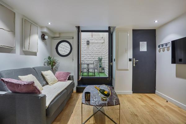 Apartment St Honore By Studio Prestige - Louvre Museum