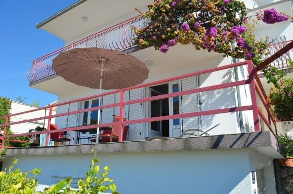Villa Prana Mit Großer Terrasse Und Meerblick - Trogir
