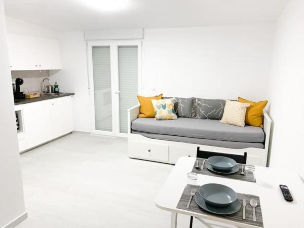 Estudio Con Terraza En La Playa - Noalla