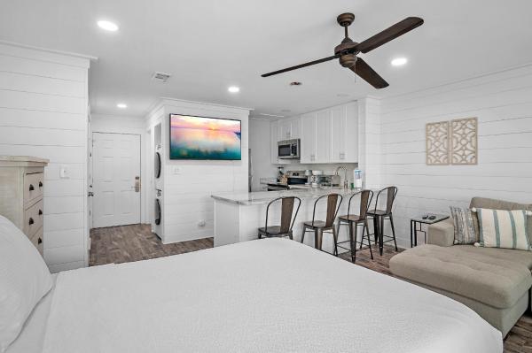 Sandpiper Cove 8234 - Kansas