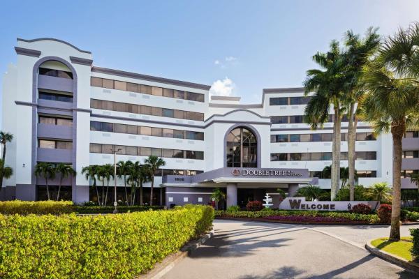 Doubletree By Hilton Hotel West Palm Beach Airport - Palm Beach, FL