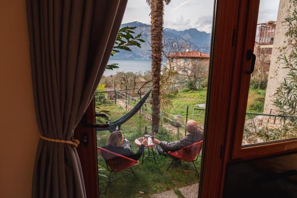 Studio With Private Garden By Gardadoma - Malcesine