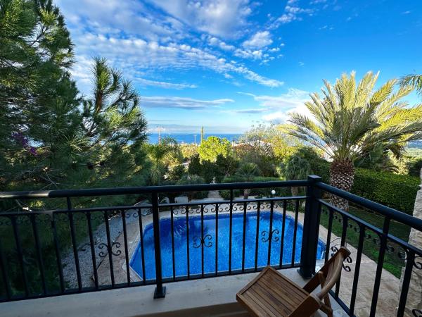Seaview Villa Daria - Латхи