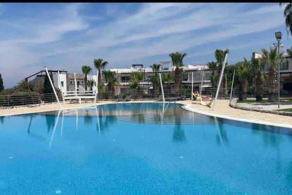 Sea View 1+1 Appartment - Girne