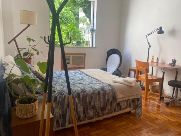 Quarto Simpático Em Botafogo Próx Ao Metrô - Río de Janeiro