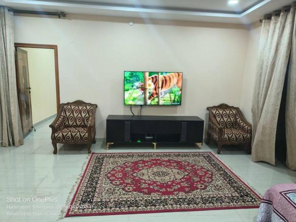 Sakez Homestays - Hyderabad