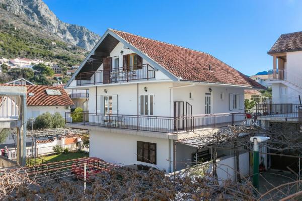 Apartments By The Sea Podaca, Makarska - 2783 - Brist