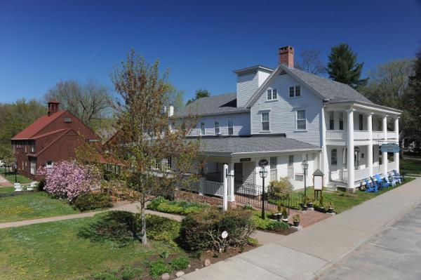 Deerfield Inn - Shelburne, MA