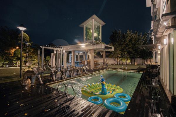 25,000sq.ft Grand Luxe Villa Pj 13br 42pax By Verano - Petaling Jaya