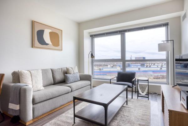 Blueground E Cambridge Gym Wd Near T Stop Bos-967 - Cambridge, MA