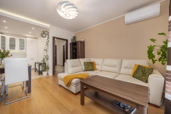Comfortable Apartment Krakowska Wrocław With Free Parking By Noclegi Renters - Wrocław