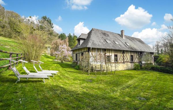 Stunning Home In St,marguerite D,loges - Lisieux