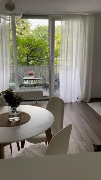 Zentrale, 55m2, Helle 2 Zimmer Whg Nähe Messe - Düsseldorf