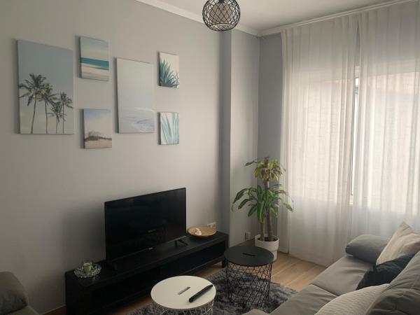 Apartamento Céntrico A 1km De La Playa. - Ares
