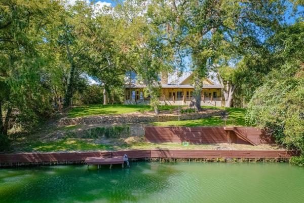 Guadalupe Getaway - Seguin