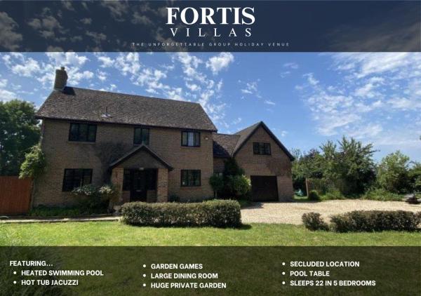 The Fortis House, Bournemouth, With Swimming Pool And Hot Tub Jacuzzi - Highcliffe