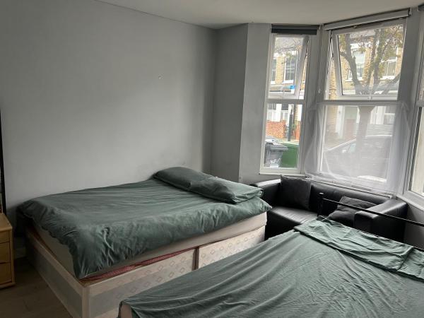 Sterne Street 4 Person Room - 