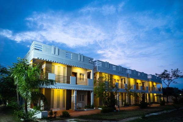 La Woods Village Resort - Tiruvannamalai