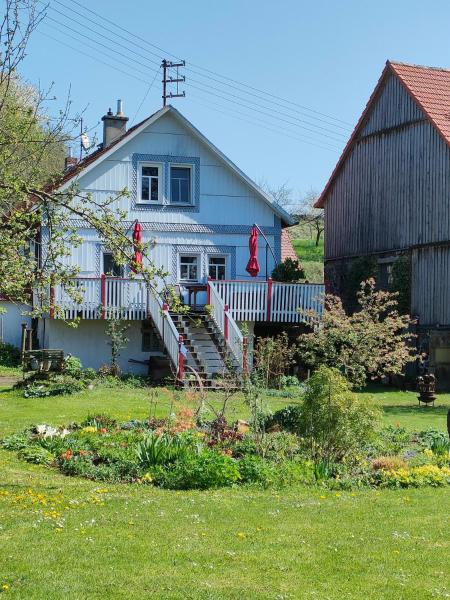Wind In Den Weiden, ÜBernachten Am Bachlauf - Hessen