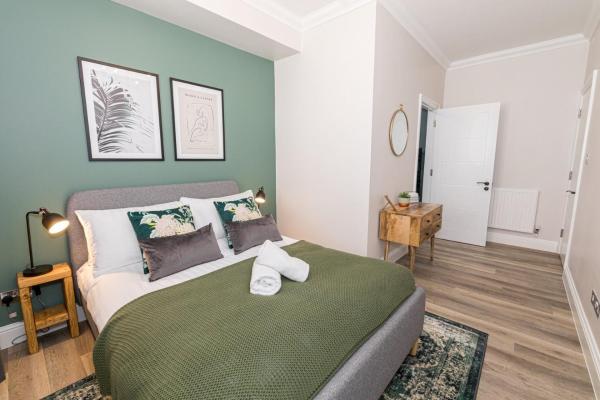 Stylish Home With Garden Near The Beach - Bournemouth