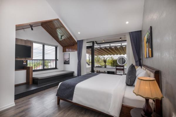 Charm Champion Villa Hoian - Hội An