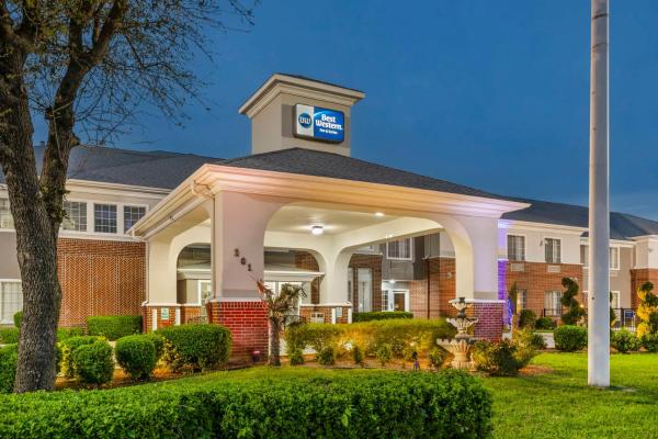 Best Western Fort Worth Inn & Suites - Lake Worth, TX