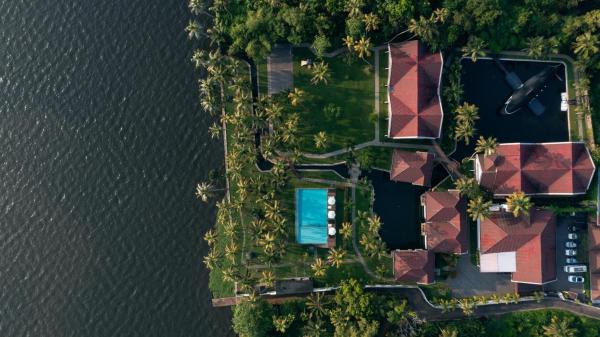 Lake Canopy Alleppey - Alappuzha