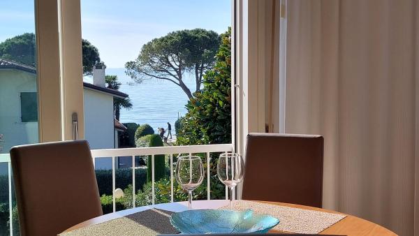 Betulla Lake View Apartment - Lazise
