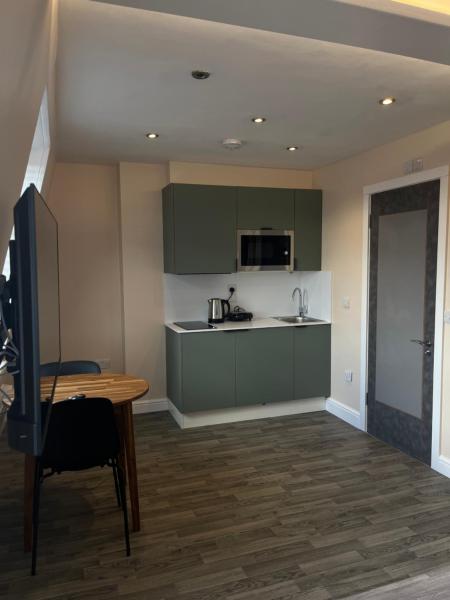 The Lily Aparts - Croydon, UK