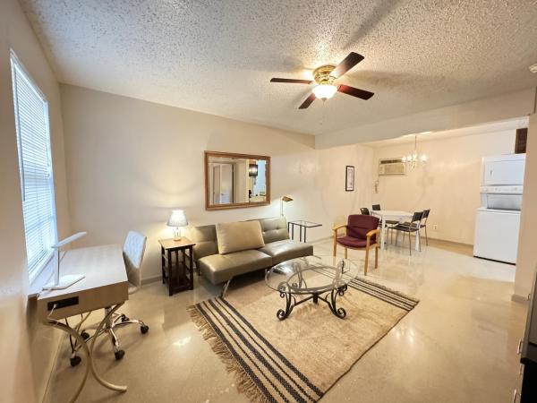1326-#3 Downtown Comfy & Clean 1bedroom Unit - Alamo Heights, TX