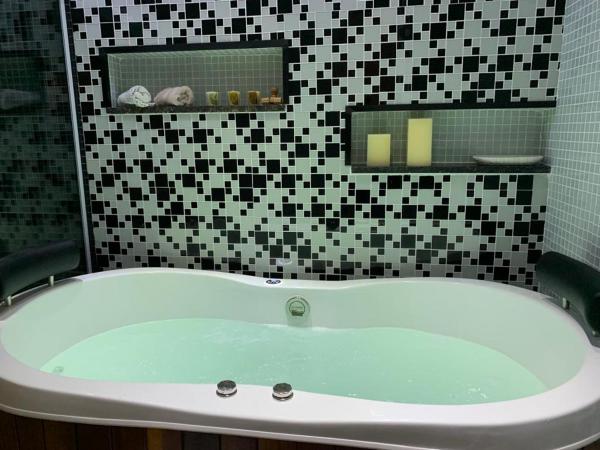 Maravilhoso Apartamento 2 Quartos Com Ofurô Porto Da Barra Salvador Summer Barra Flat - Rio Vermelho