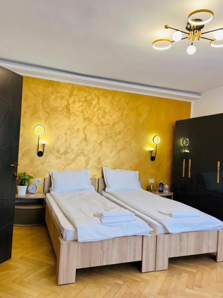 Random House - Brașov