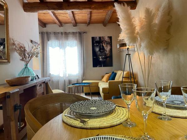 Maison Cosy, 2 Chambres, Adossée Aux Remparts - Saint-Laurent-d'Aigouze