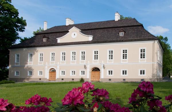 Zámek Jeseník Nad Odrou - Hranice