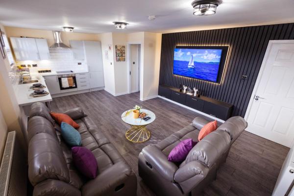 Two Bedroom Luxury Rb Home - Rochdale