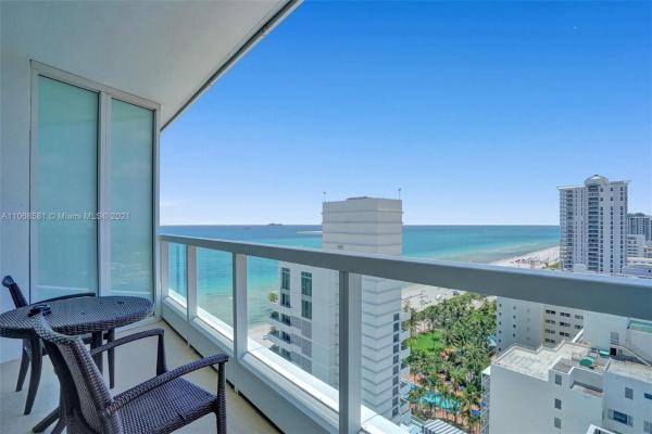 Fontainebleau Miami Beach - Surfside, FL