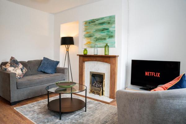 Imagination By Olauda Sa - 3 Bed House With Free Parking - Filton