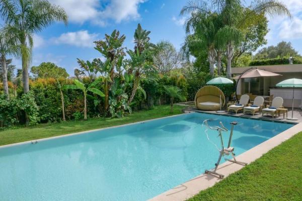 Stunning Private Villa With Pool In Antibes - Antibes