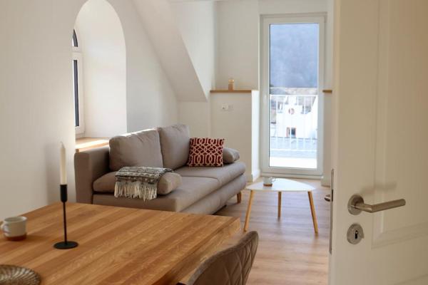 Helles Apartment Mit Balkon In Toplage! - Traben-Trarbach